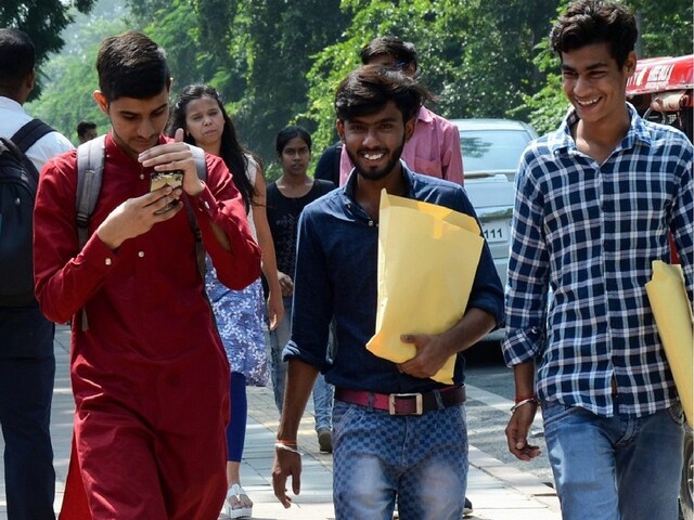 Anti-NEET VCK Party Now Wants Tamil Nadu to Set-up Free NEET Coaching ...