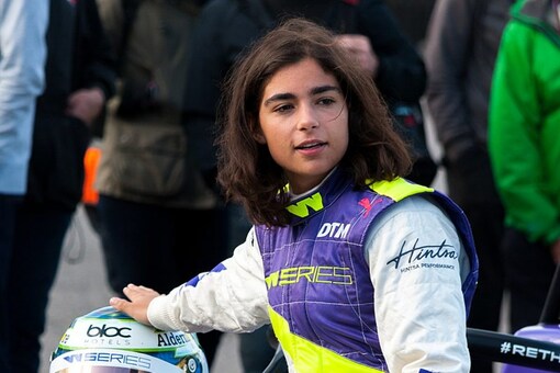 Jamie Chadwick Wins the W Series for the Seventh Time in a Row - News18