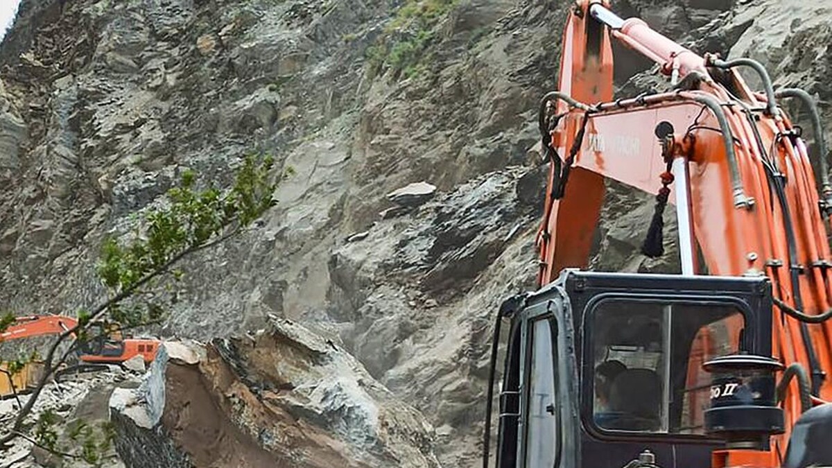 With 719 National Highway Projects Hitting Speed Bumps, MoRTH Extends ...