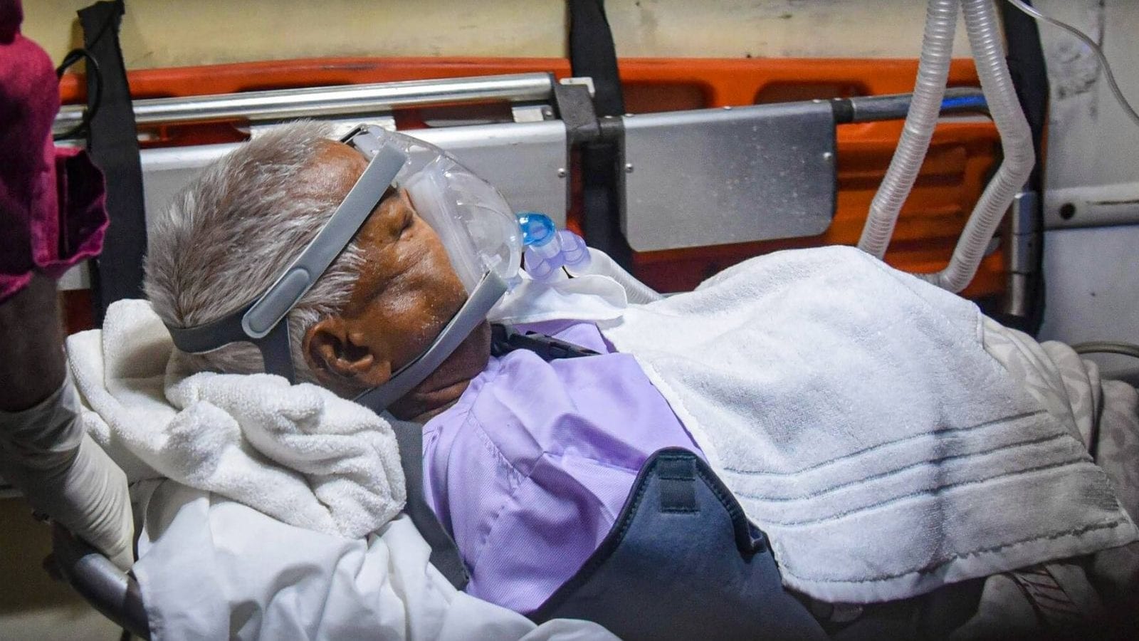 Ailing RJD Supremo Lalu Prasad Yadav Arrives at Delhi AIIMS for ...