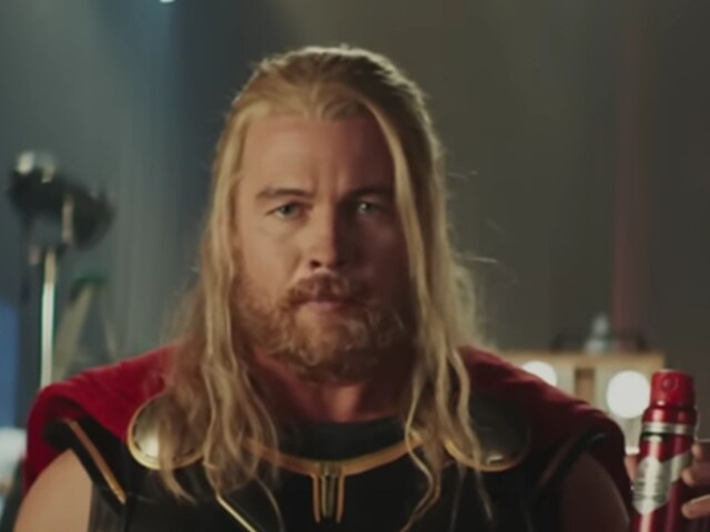 Luke Hemsworth Imitates Brother Chris Hemsworth in Hilarious TVC; Watch ...
