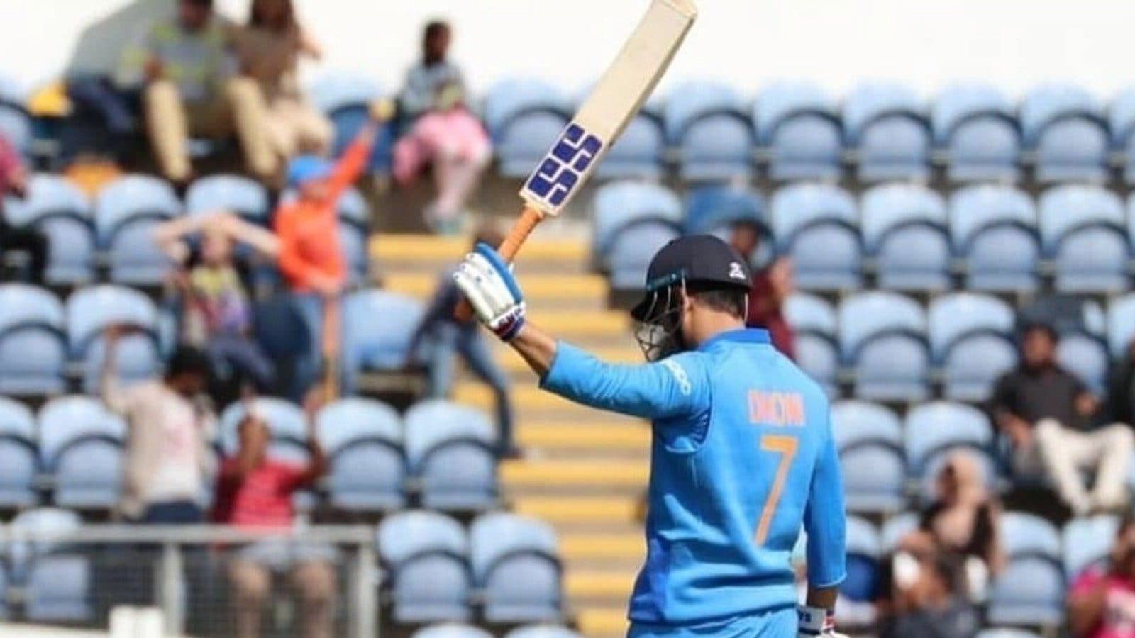 On This Day in 2019: MS Dhoni's Run-out Ended India's World Cup ...