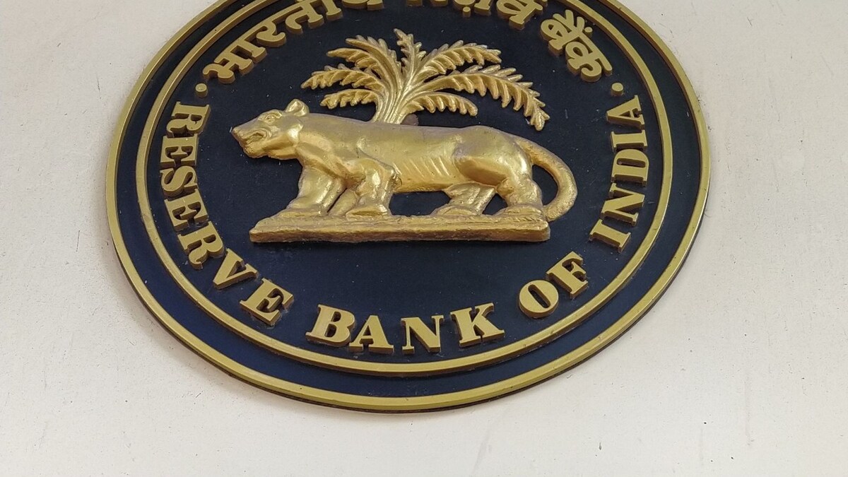 RBI Board Meets In Mumbai; Reviews Current Economic Situation, Impact ...