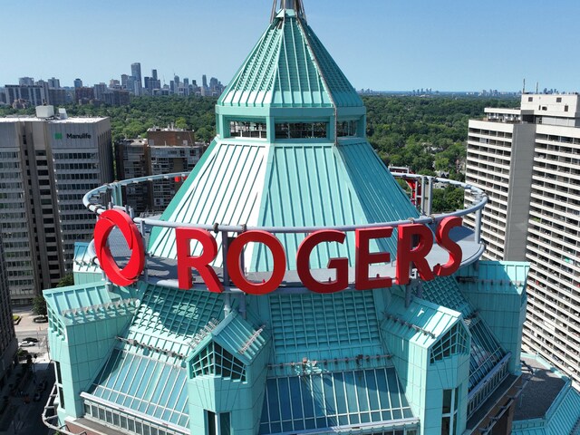 After Massive Outage, Canada Telecom Giant Rogers Forced To Credit ...