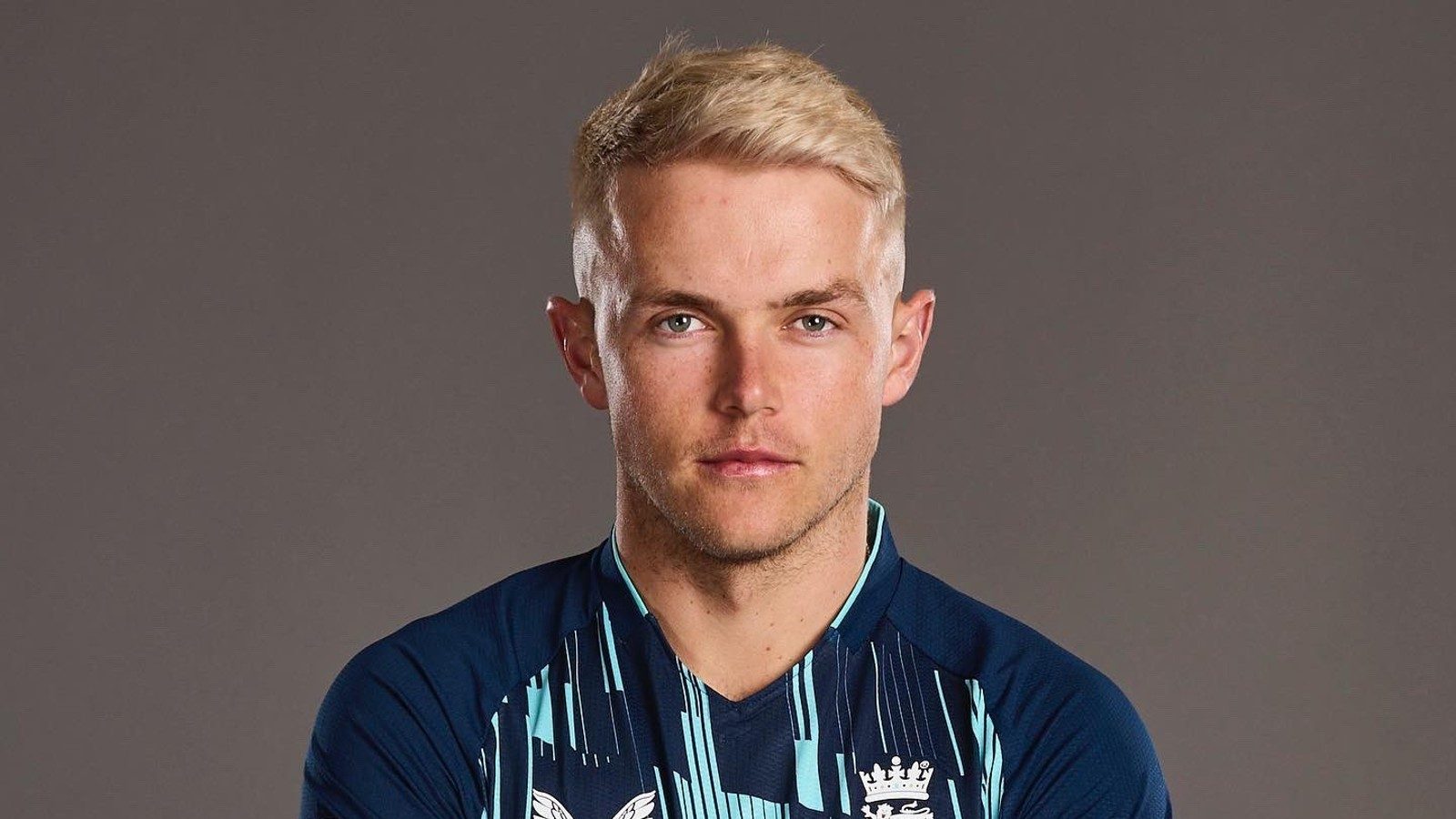 'I want to try to copy Ben Stokes', Says All-Rounder Sam Curran - News18