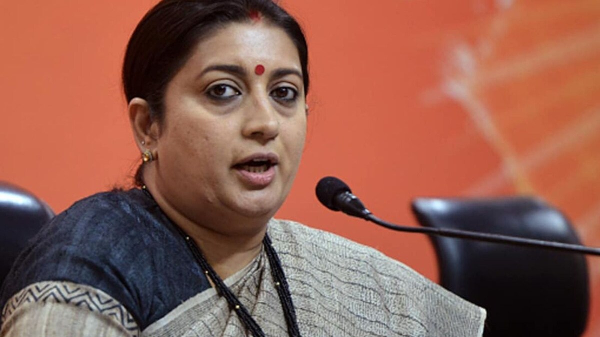 ‘Many Aspire for PM Post’: Smriti Irani Takes a Dig at Nitish, Says ...