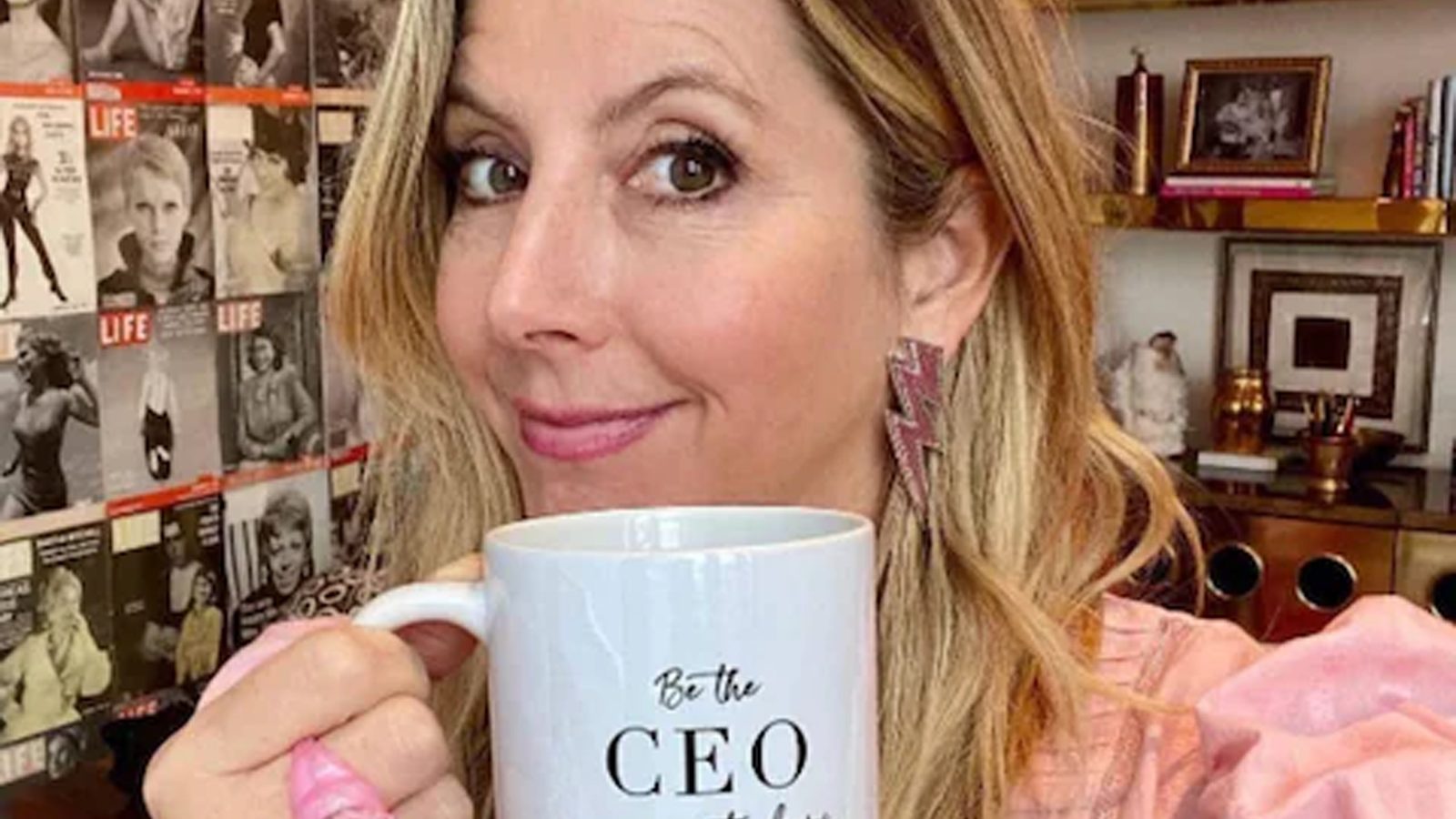 This Amazing Boss Gifted Her Employees First Class Tickets and Bonus ...