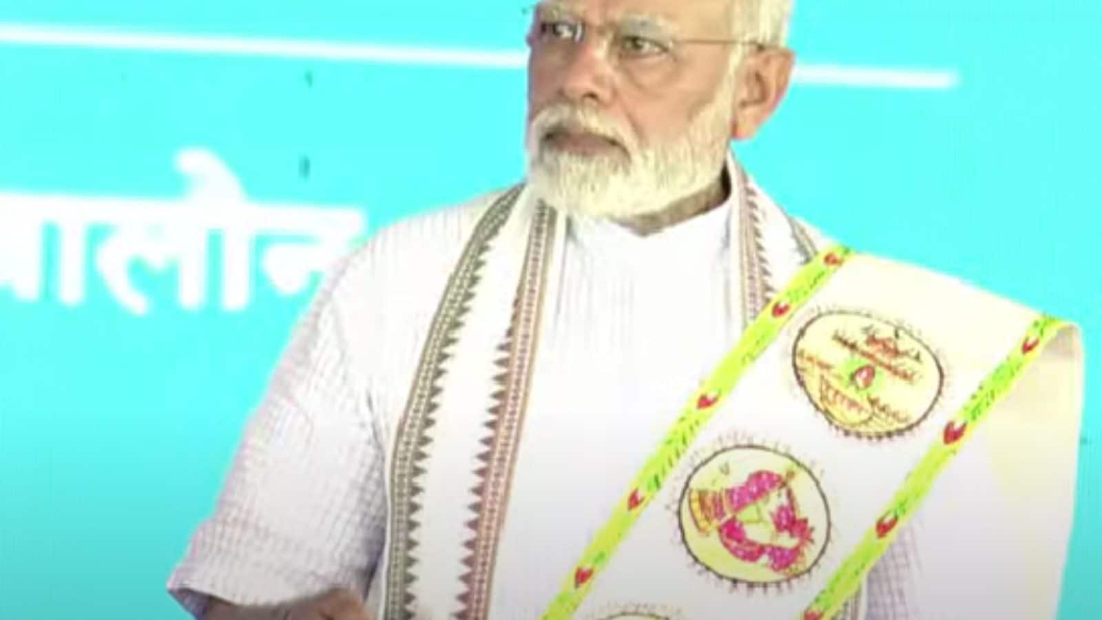 Stop 'Free Revdi Culture', Heritage Enough for UP's Growth: What Modi ...