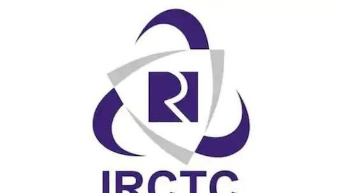 IRCTC Introduces QR Code Payment For Food On Trains - News18 IRCTC Introduces QR Code Payment For Food On Trains - News18