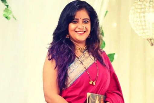 Marathi Actress Neha Shitole Turns Lyricist For Mahesh Manjrekar’s New ...