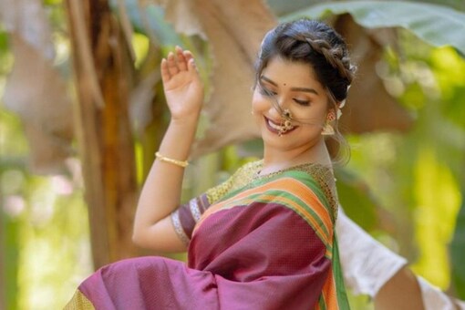 Marathi Actress Rasika Sunil Looks Gorgeous in Handmade Pichwai Khun ...