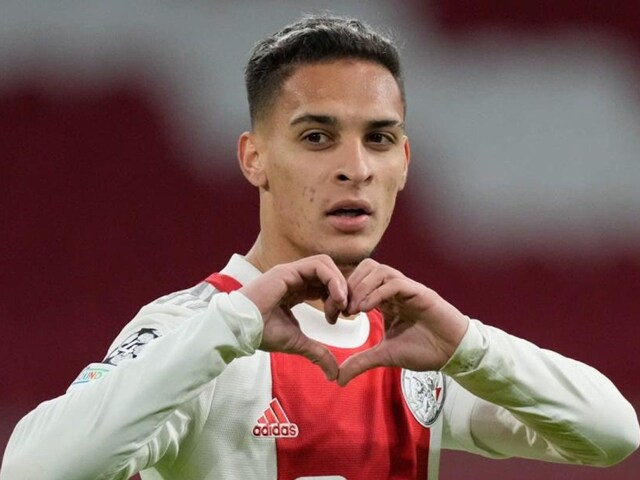 Manchester United Agree Over Huge Deal for Ajax Brazilian Winger Antony ...