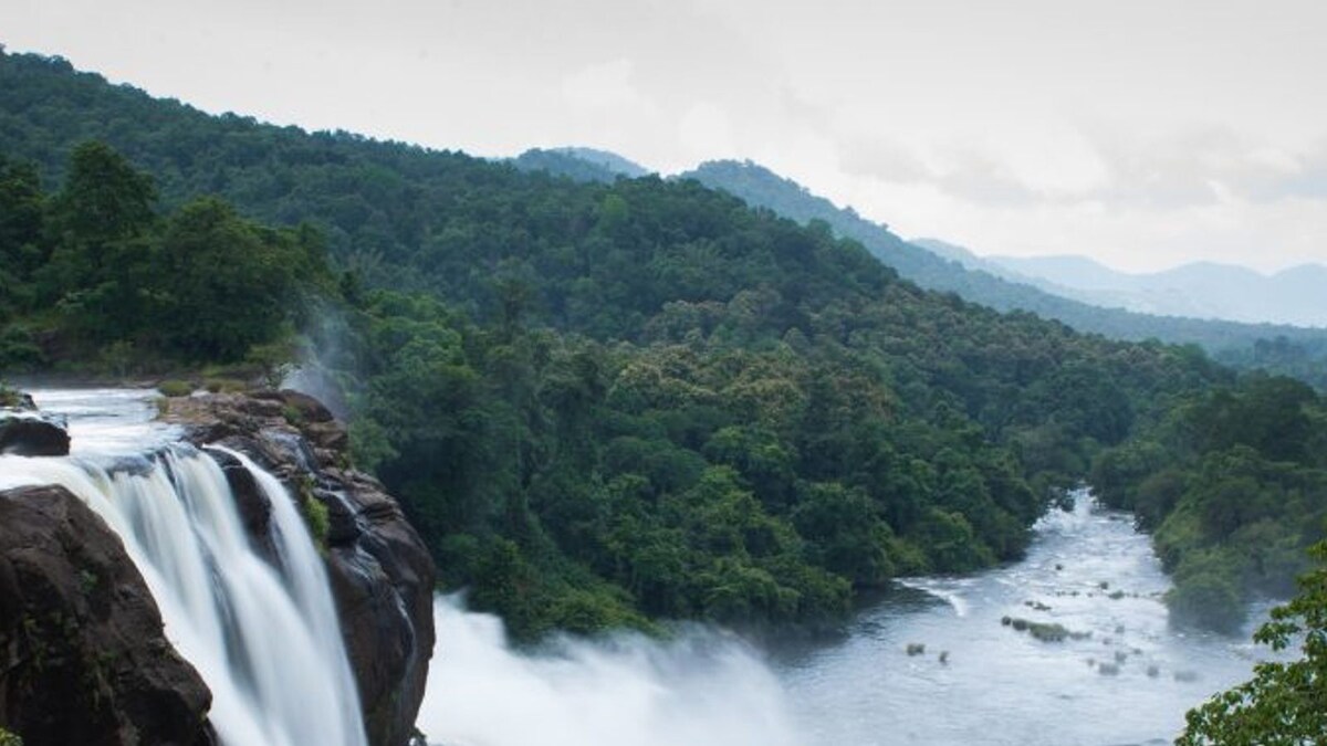 K'taka: 4 Girls Die After Losing Balance, Falling into Kitwad Falls ...