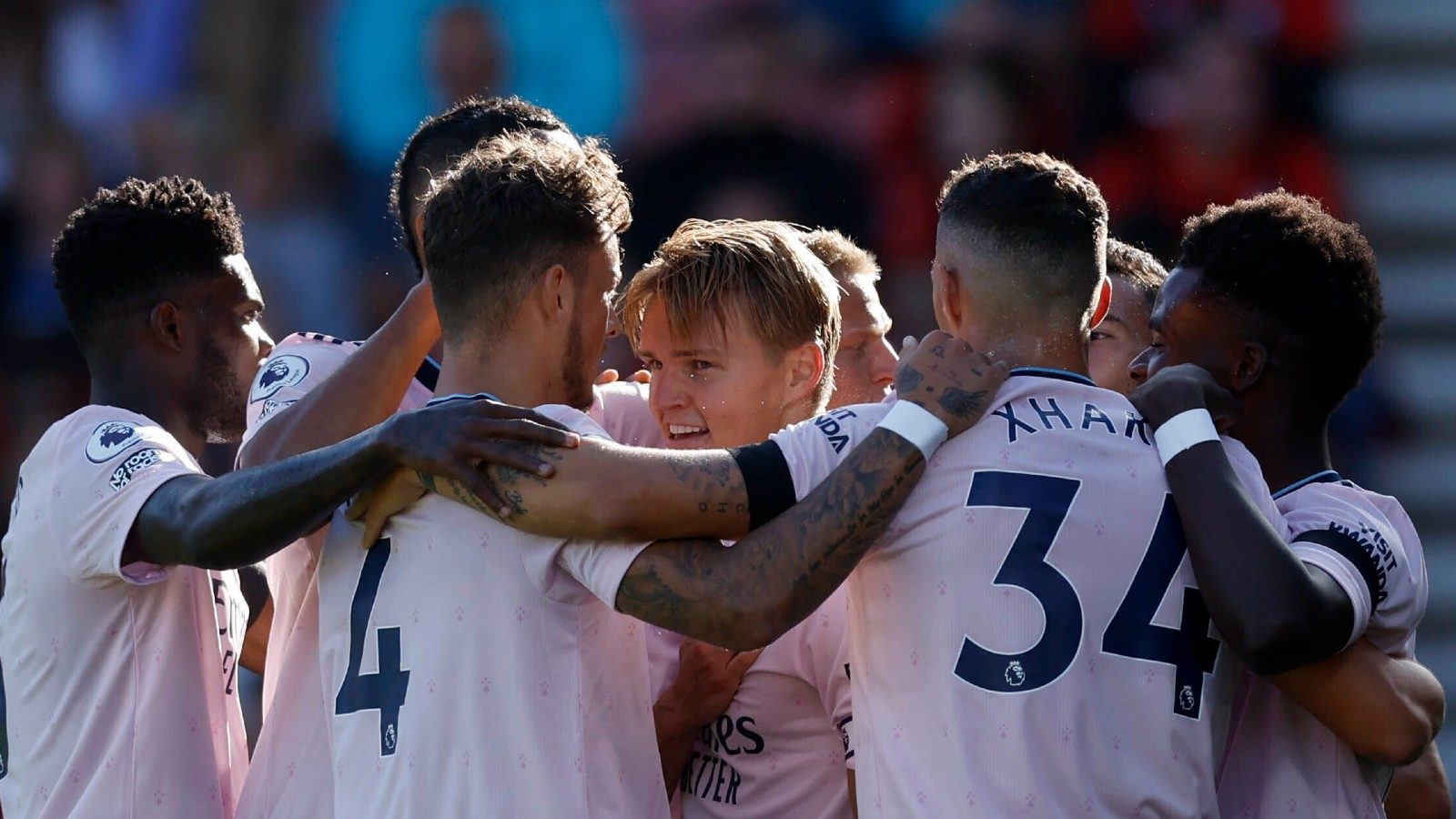 Premier League: Arsenal Stay Perfect With 3 Goal Win at Bournemouth ...