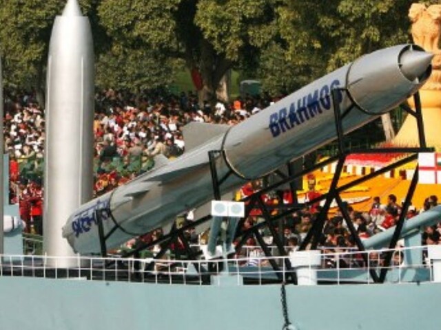 Defence Min, BrahMos Aerospace Sign Deal for Acquisition of Dual-role ...