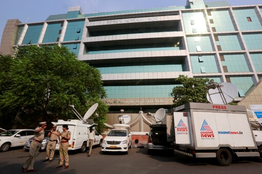 CBI Conducts Raids Across Punjab, Delhi, Haryana Over Corruption in ...