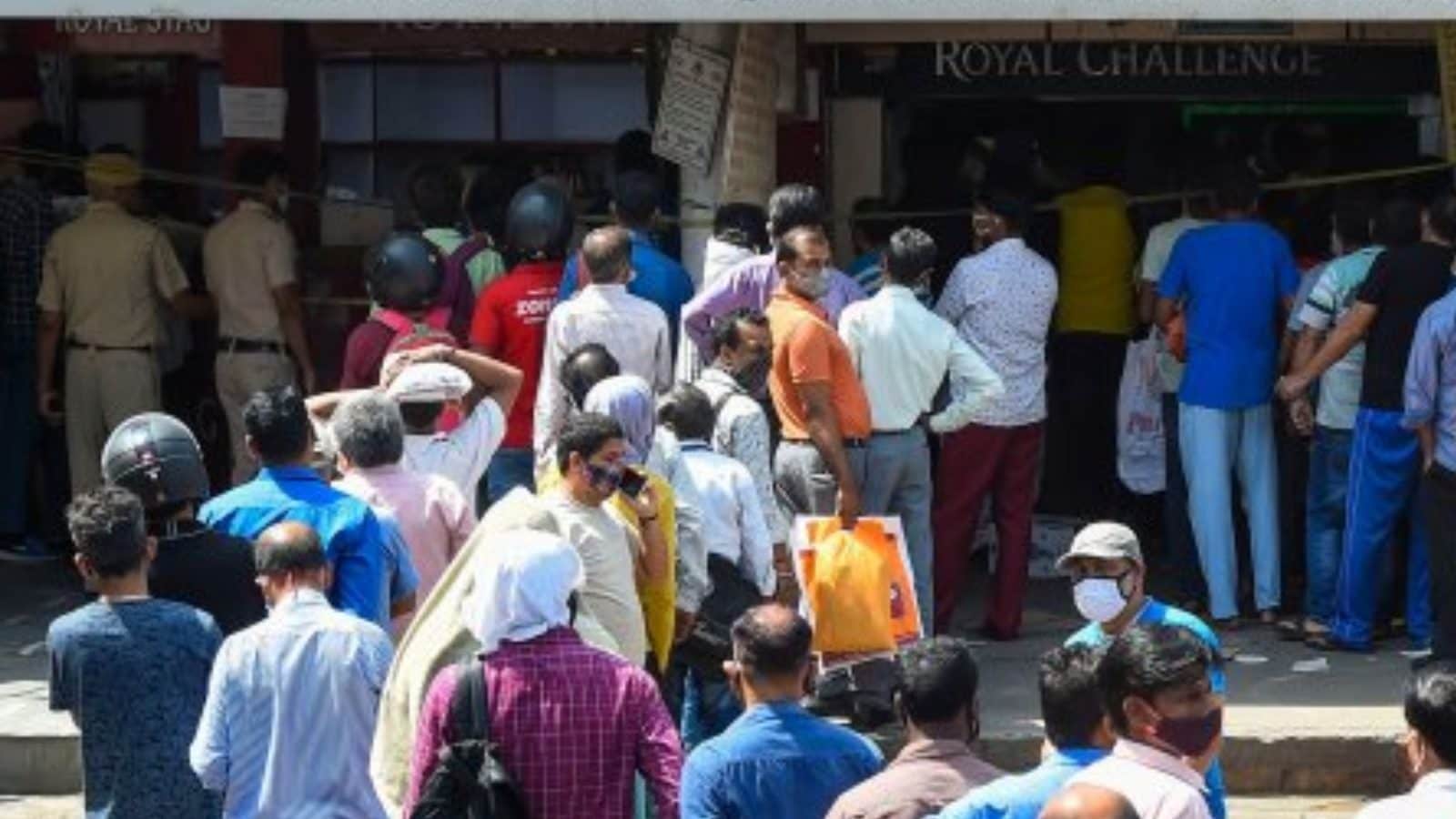 Delhi Govt Extends Excise Licenses for Liquor Vendors till Aug 31 to ...