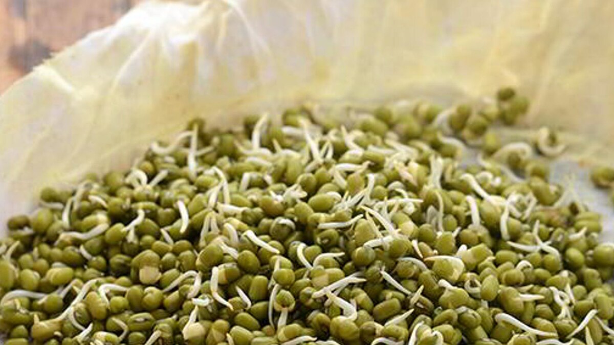 Health Benefits of Moong Sprouts - News18