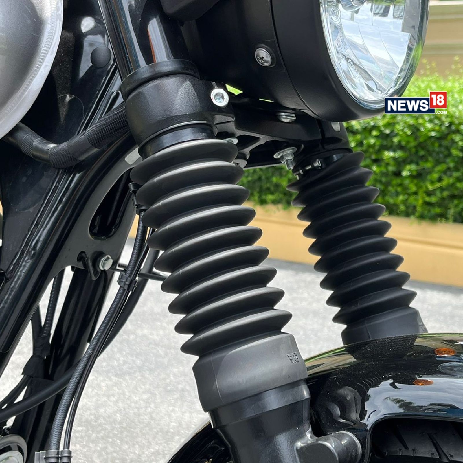 Royal Enfield Hunter 350 In Pics: Check Out It's Looks, Features and ...