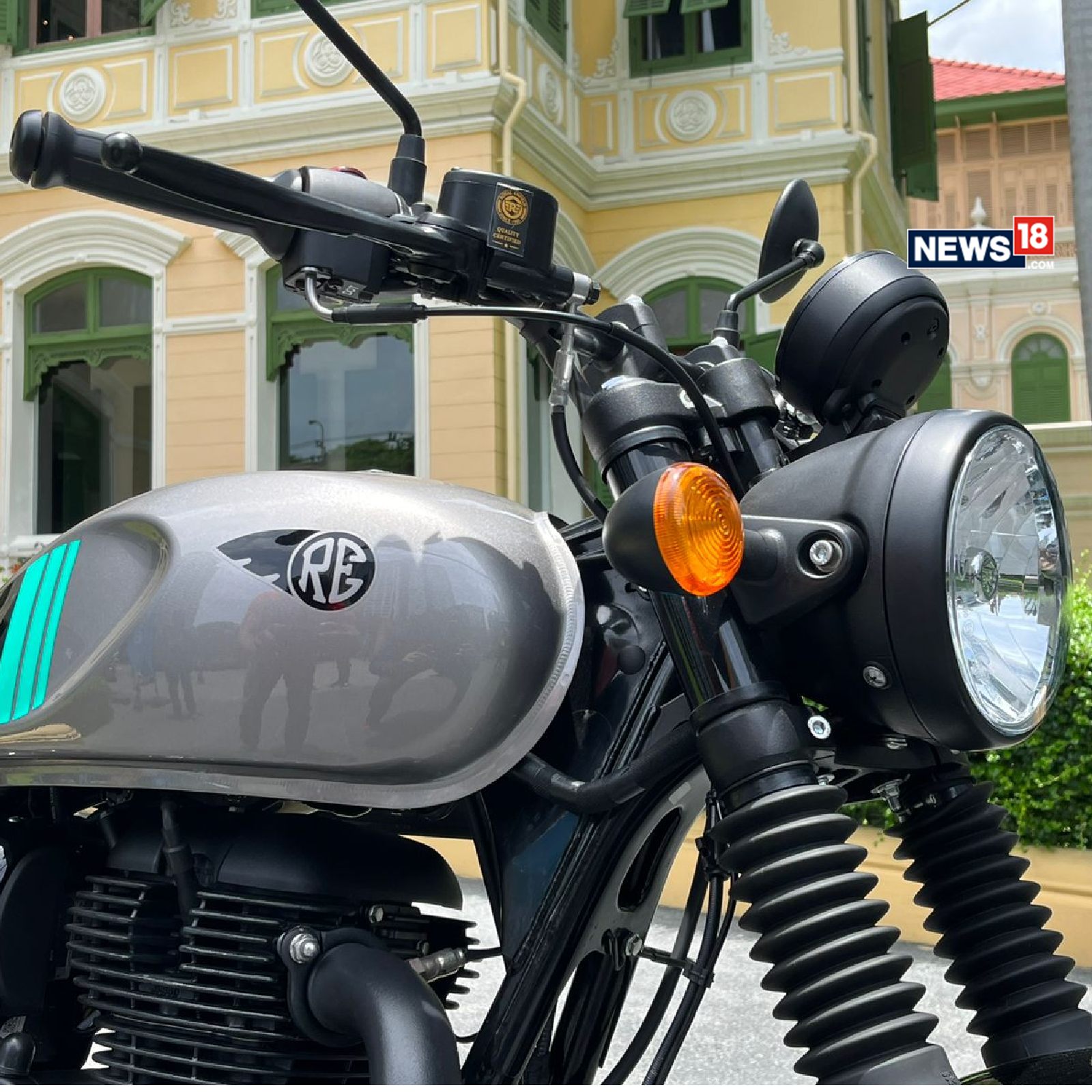 Royal Enfield Hunter 350 In Pics: Check Out It's Looks, Features and ...