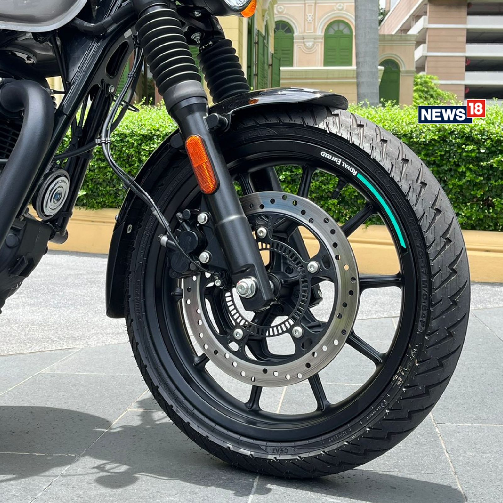 Royal Enfield Hunter 350 In Pics: Check Out It's Looks, Features and ...