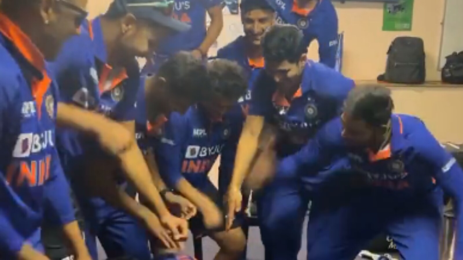 'Won World Cup?' Pakistanis Troll India for Celebrating 'Too Hard ...