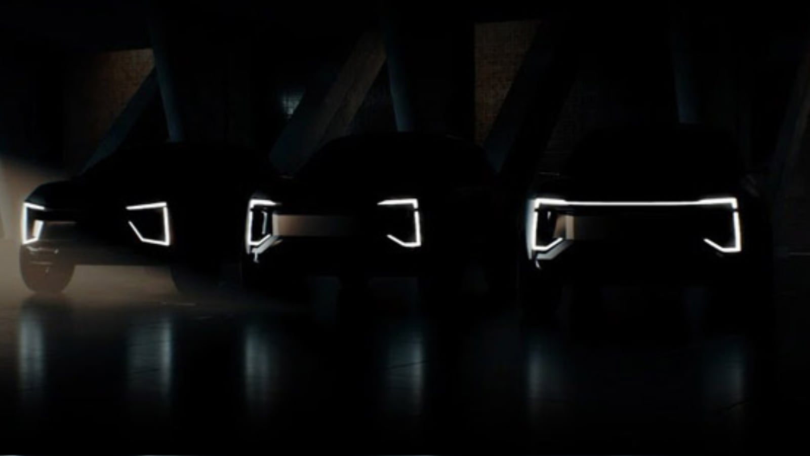 Mahindra to Unveil 5 Electric SUVs on Aug 15, Here's All You Need to ...