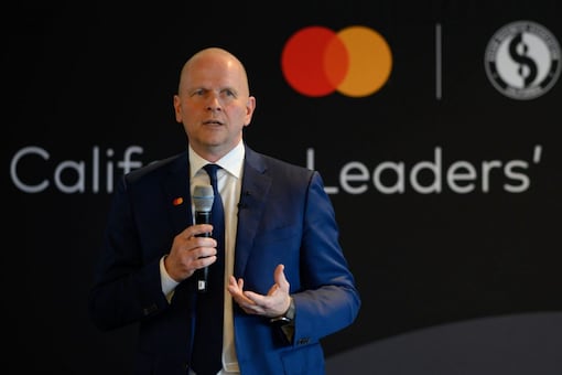 Mastercard CEO Applauds UPI, Says India is Set to Become Largest ...