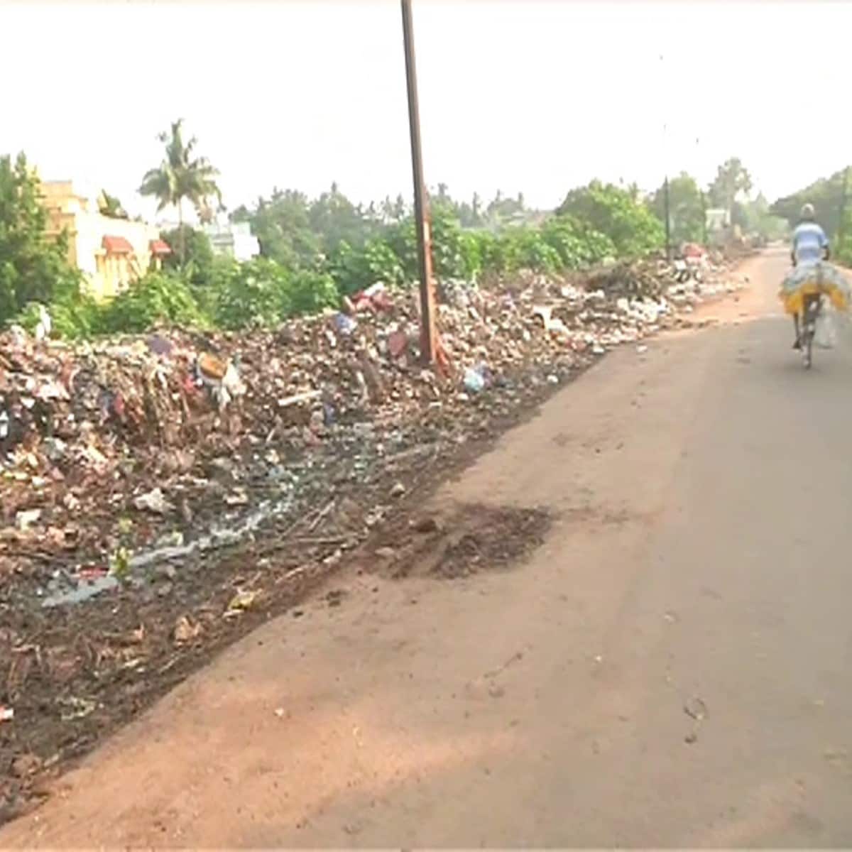 Piles of Garbage Fills Bhubaneswar Streets as City Faces Huge Crisis ...