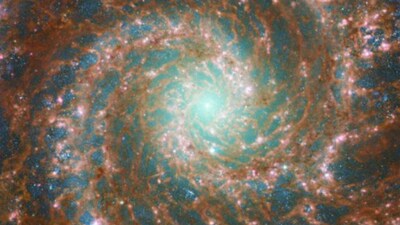 NASA Shares Spellbinding Images Of Phantom Galaxy From James Webb And Hubble Telescopes | Buzz ...