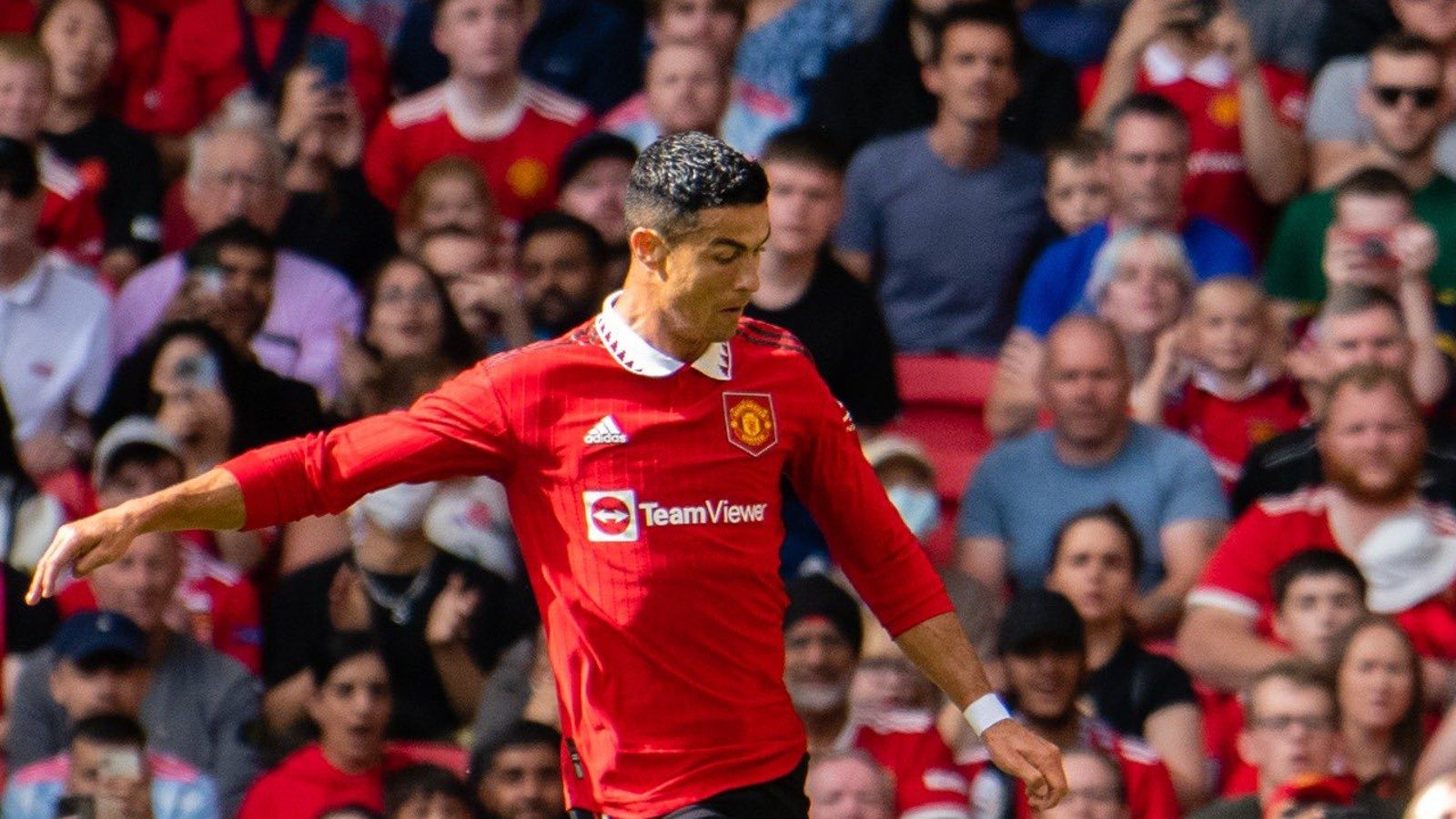"Happy To Be Back": Cristiano Ronaldo Makes Appearance in Manchester ...