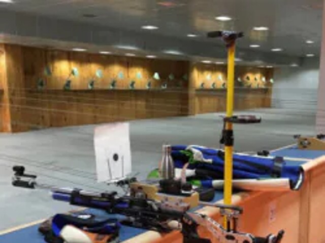 Bhowneesh Mendiratta and Neeru lead the first day of Shotgun Trials ...