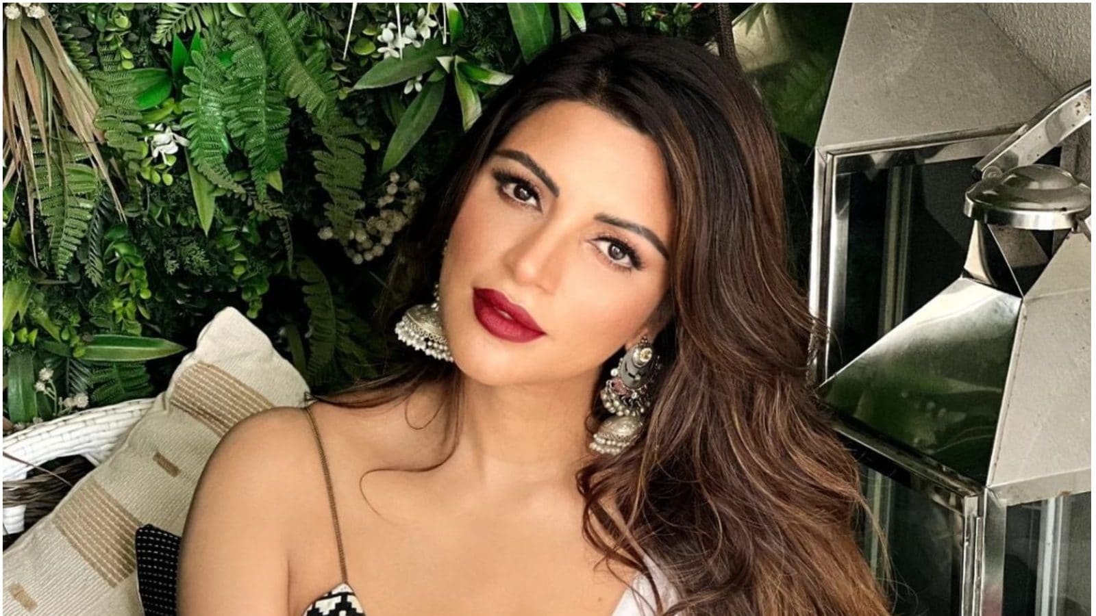 On Shama Sikander's Birthday, Check Out Diva's Sexiest Avatar in These ...
