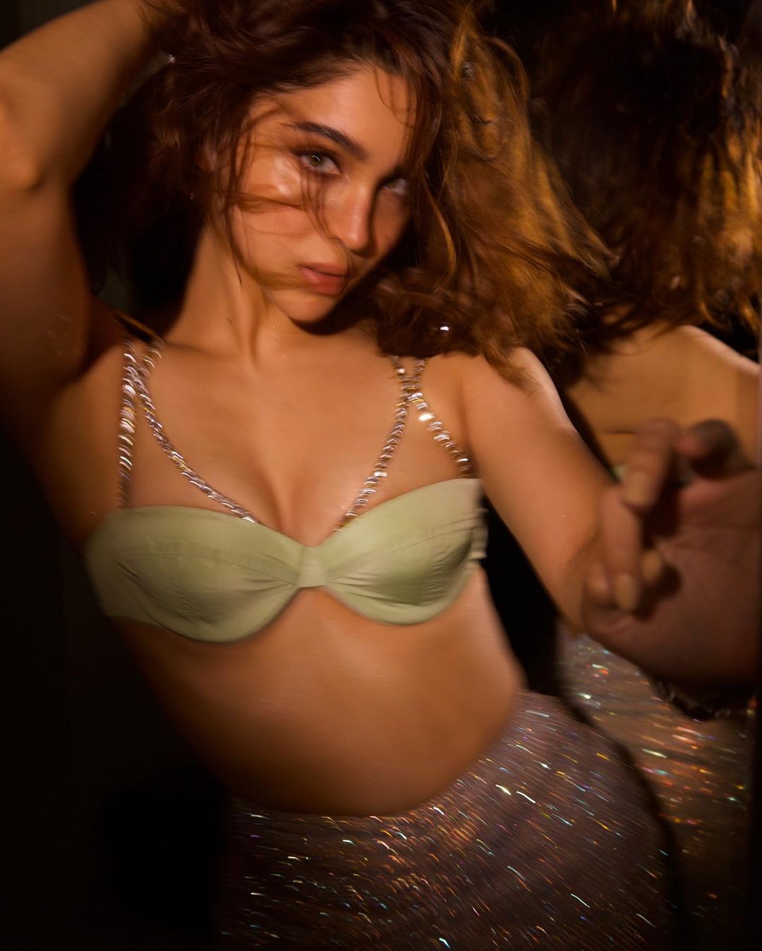 Sharvari Wagh In Green Bralette And Shimmery Skirt Is A Breathtaking Sight To Behold, See The ...