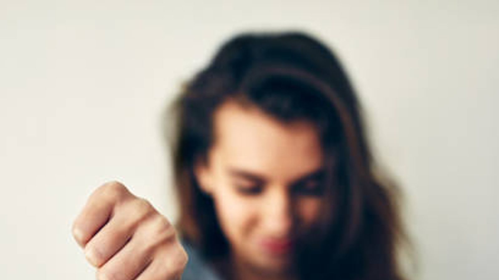 Five Body Language Cues That Give off a Weird Impression | Lifestyle ...