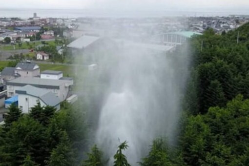 Mysterious Geyser in Japanese Village Sends Jets of Water in Air; What ...