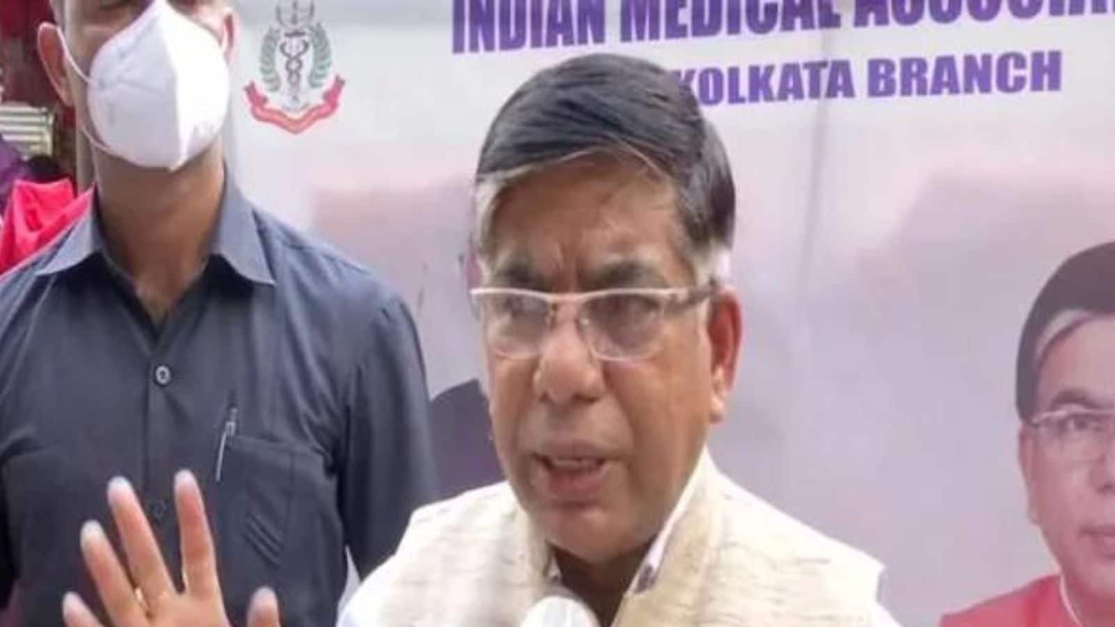 Union Minister Subhas Sarkar Alleges WB Govt Didn't Allow Him to Hoist ...
