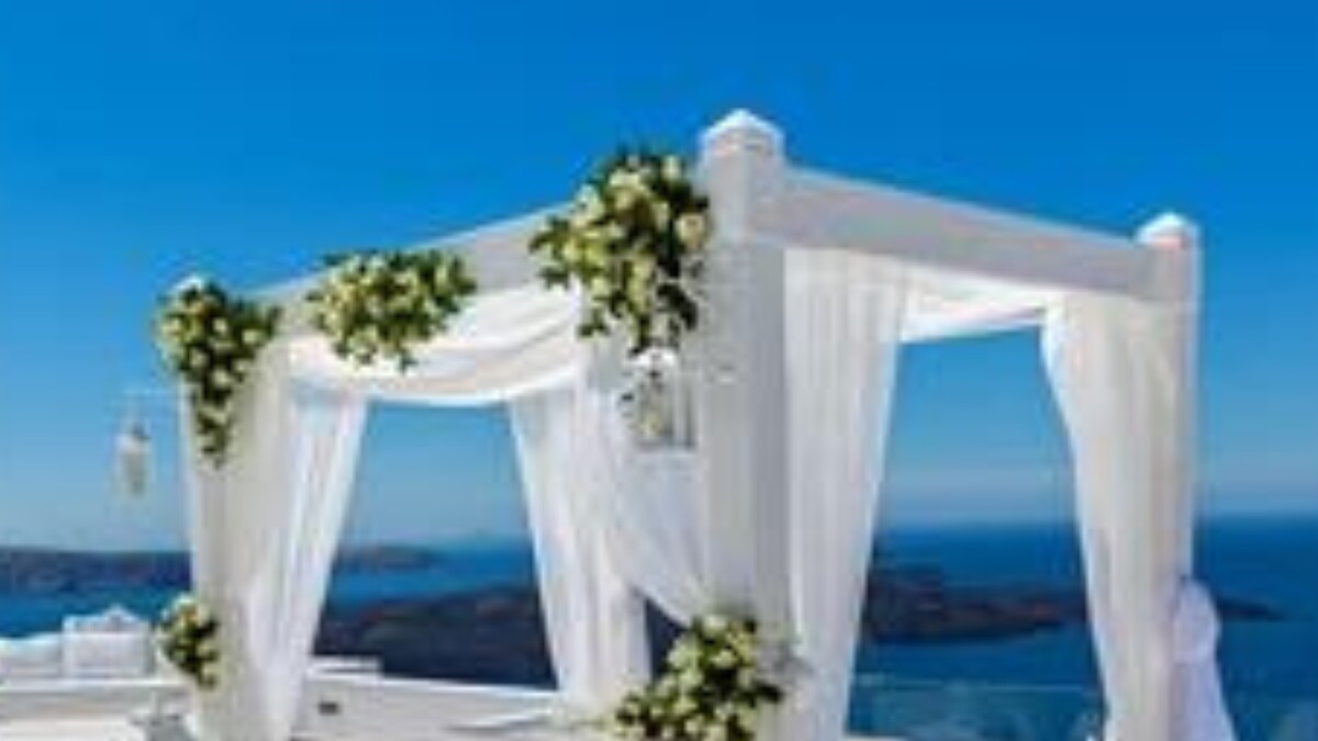 Wedding Decor Inspiration: Opt Greece-Inspired Theme For Your Big Day ...