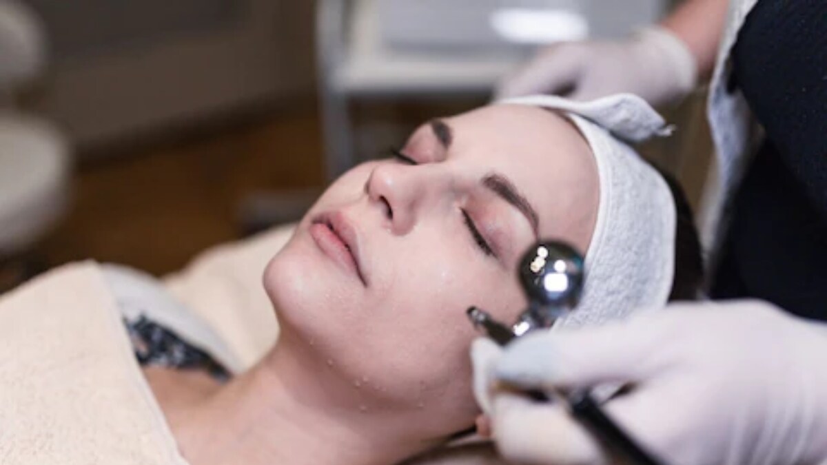 How Oxygen Facial Helps You Get Healthy And Glowing Skin - News18