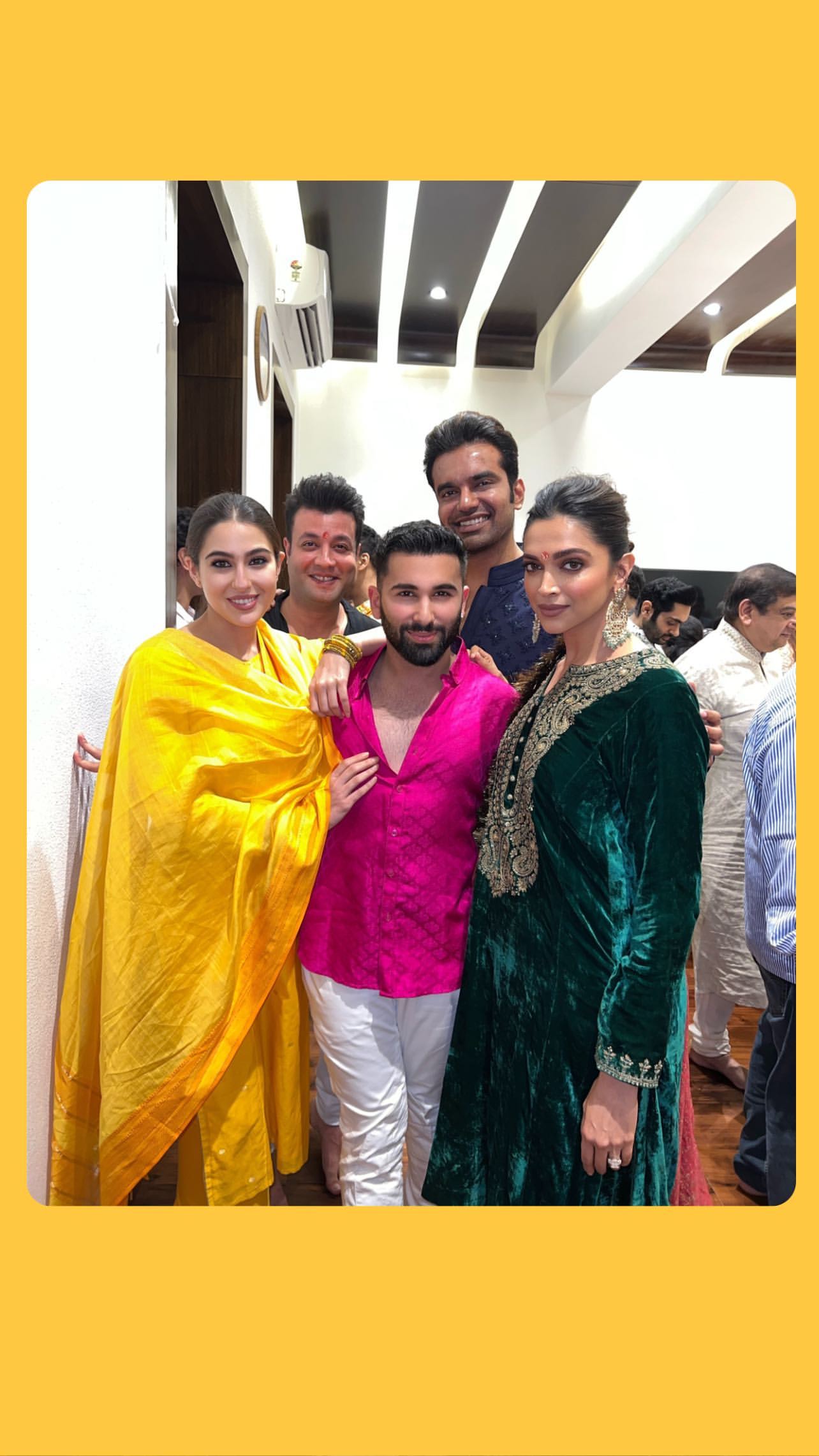 Deepika Padukone, Ranveer Singh Turn Heads As They Visit Maha CM Eknath ...