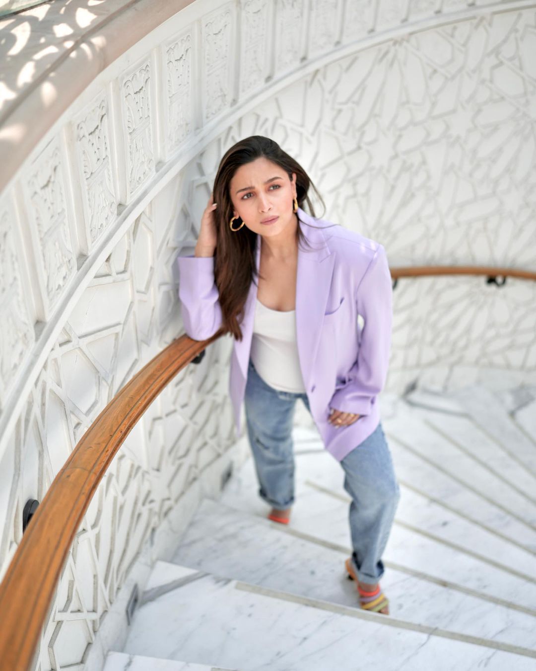 Alia Bhatt Looks Classy In Purple Blazer As She Promotes Brahmastra ...