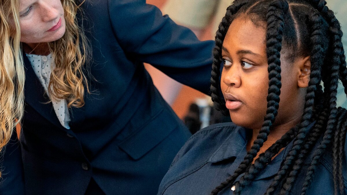 Iowa Teen Who Killed Rapist Flees from Probation Centre, Cuts off GPS ...