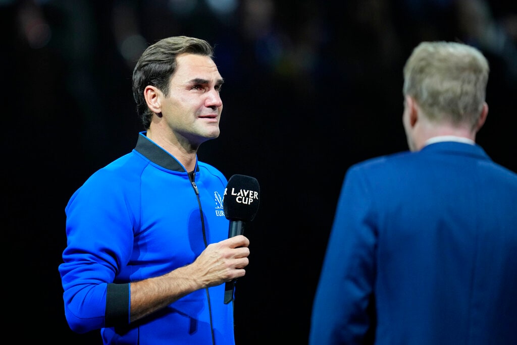 First Sweat and Then Tears! Roger Federer Bids Emotional Goodbye at Laver Cup - News18