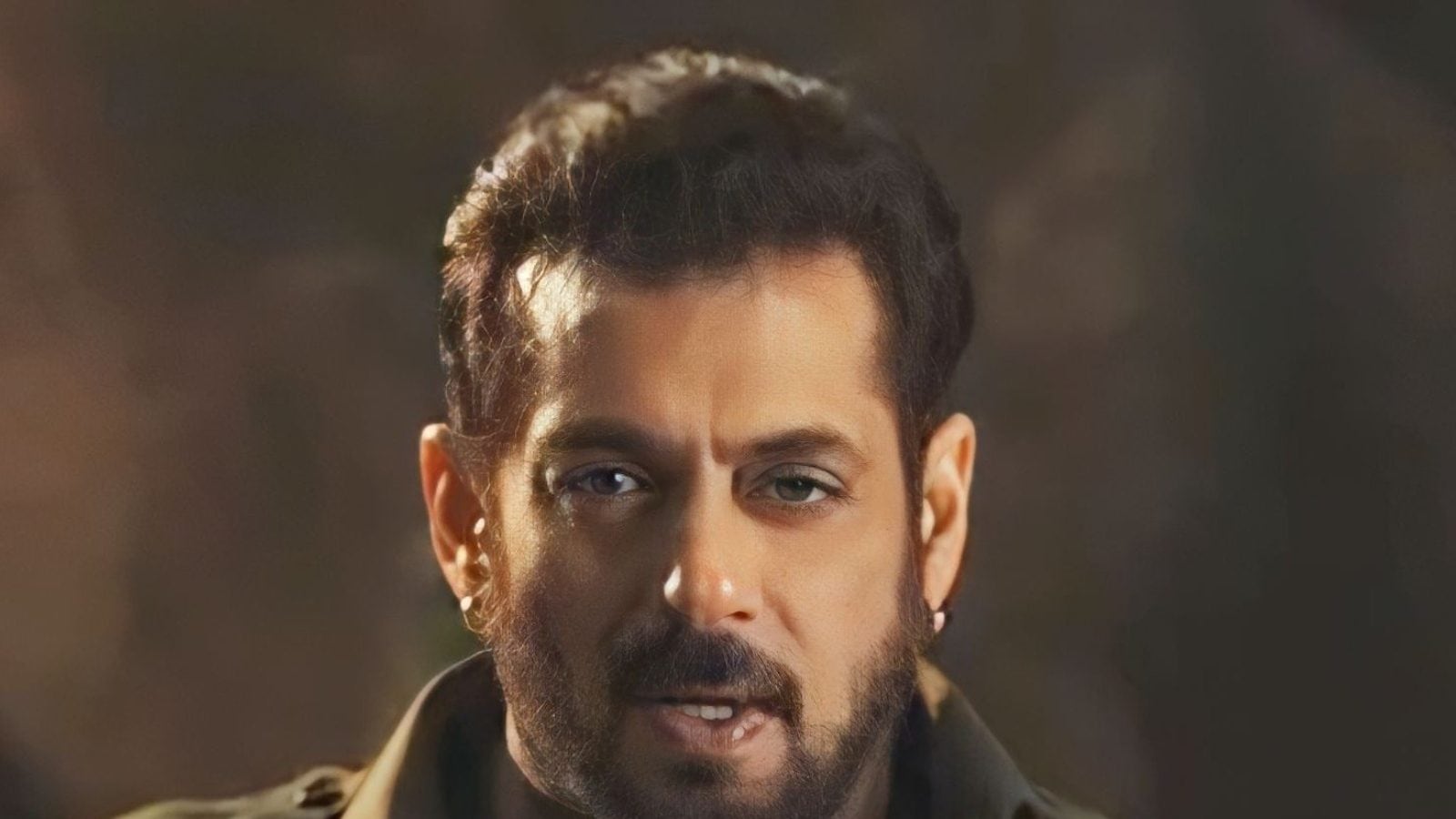 Bigg Boss 16: Salman Khan Turns Gabbar In New Promo, Announces Premiere ...