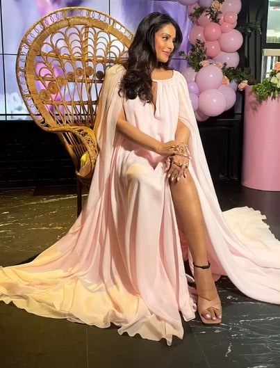 Inside Bipasha Basu And Karan Singh Grover's Baby Shower: The Mommy-to ...