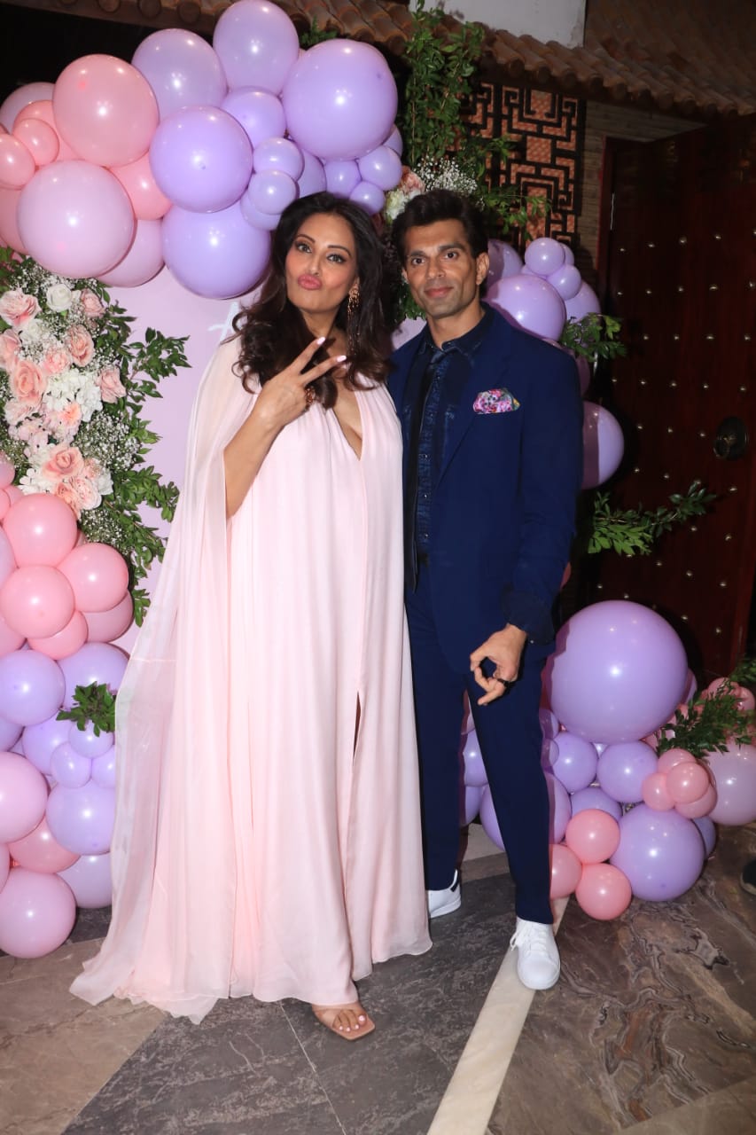 Bipasha Basu Shines In Pink As She Poses With Hubby Karan Singh Grover At Her Baby Shower; Pics ...