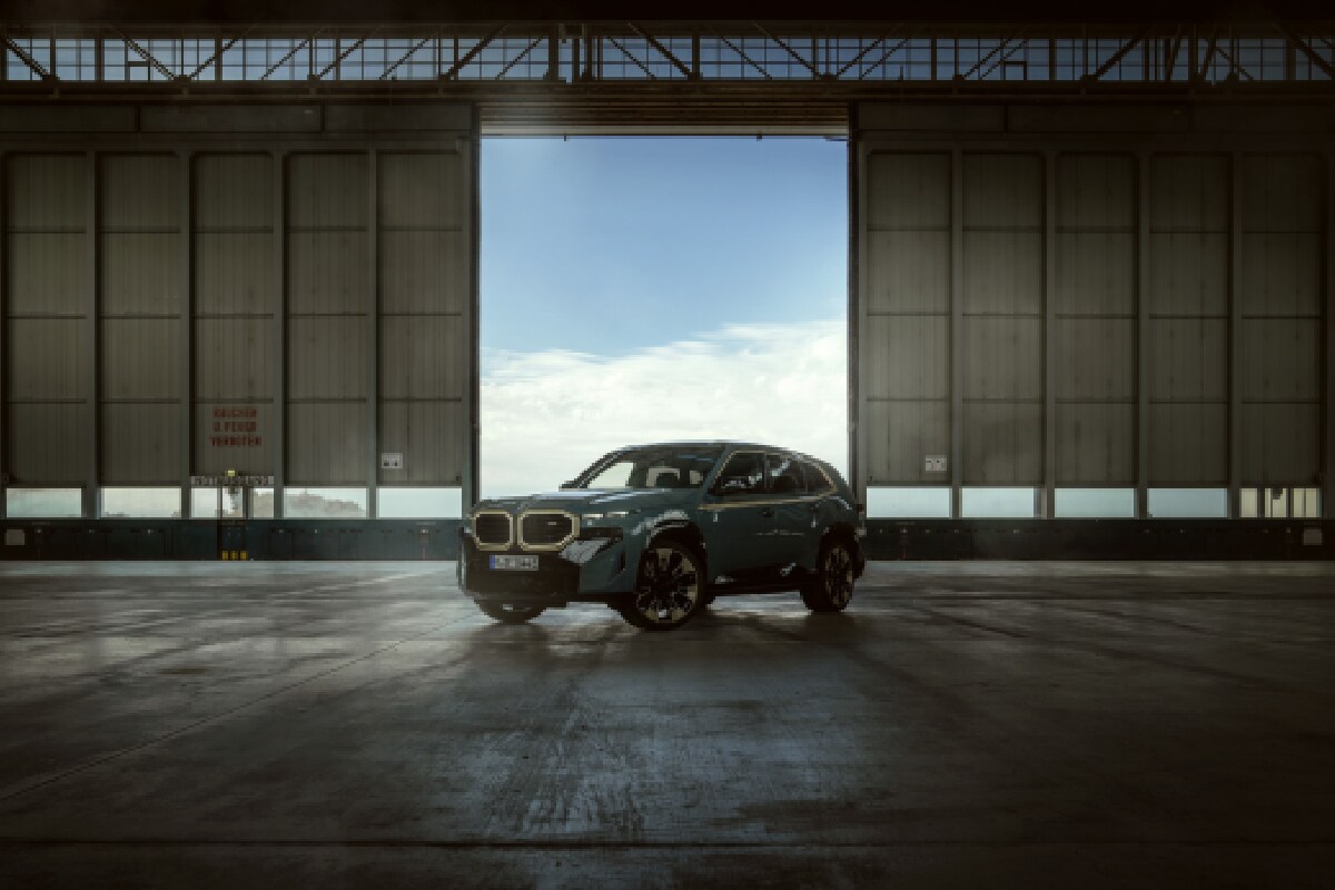 BMW XM in Pics: See Design, Features, Interior and More in Detail - News18