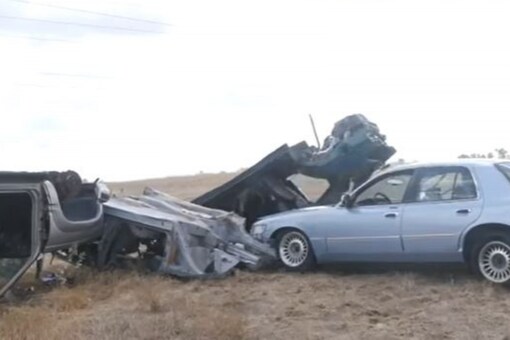 YouTuber Performs Car Accident Experiment to Test iPhone 14's Crash ...