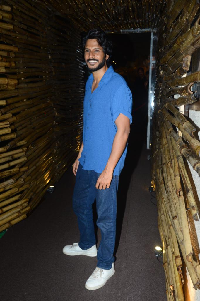 Janhvi Kapoor, Varun Dhawan, Malaika Arora, Saif Ali Khan, Ranbir ...