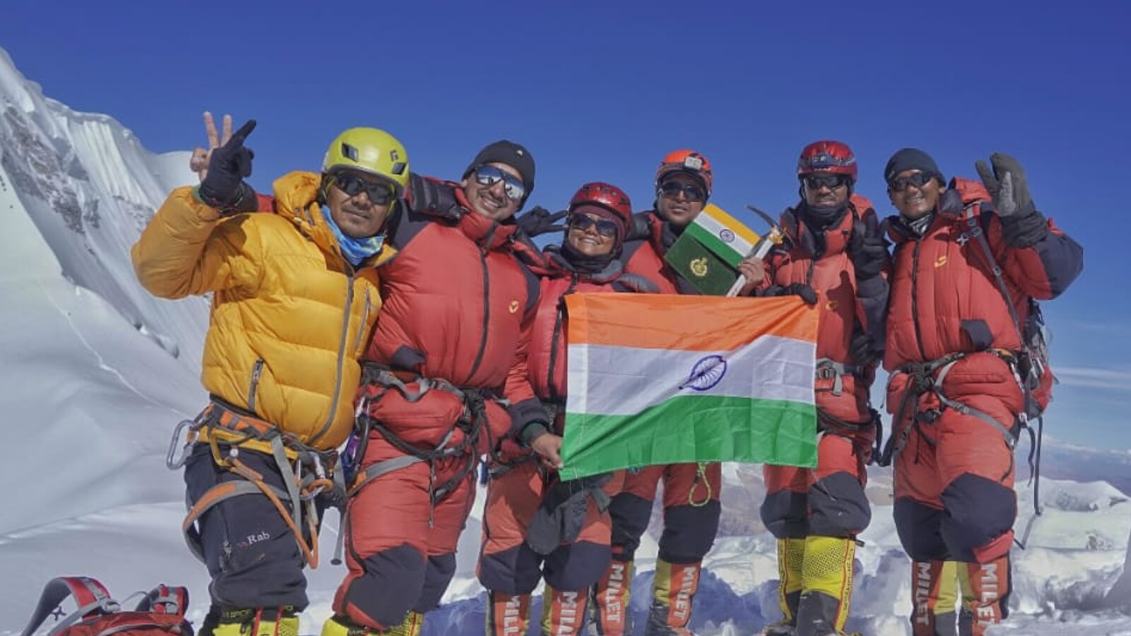 ITBP Team Undertakes First Successful Summit of Sikkim Peak | India ...